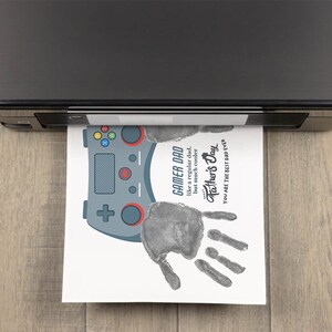 Gamer Dad Printable Handprint Art, Happy Father's Day Handprint Craft ...