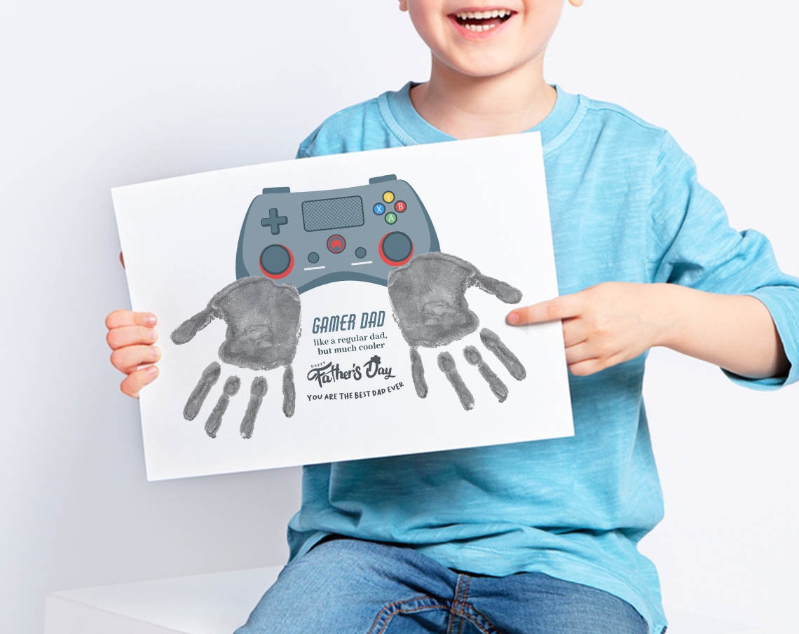 Gamer Dad Printable Handprint Art, Happy Father's Day Handprint Craft ...