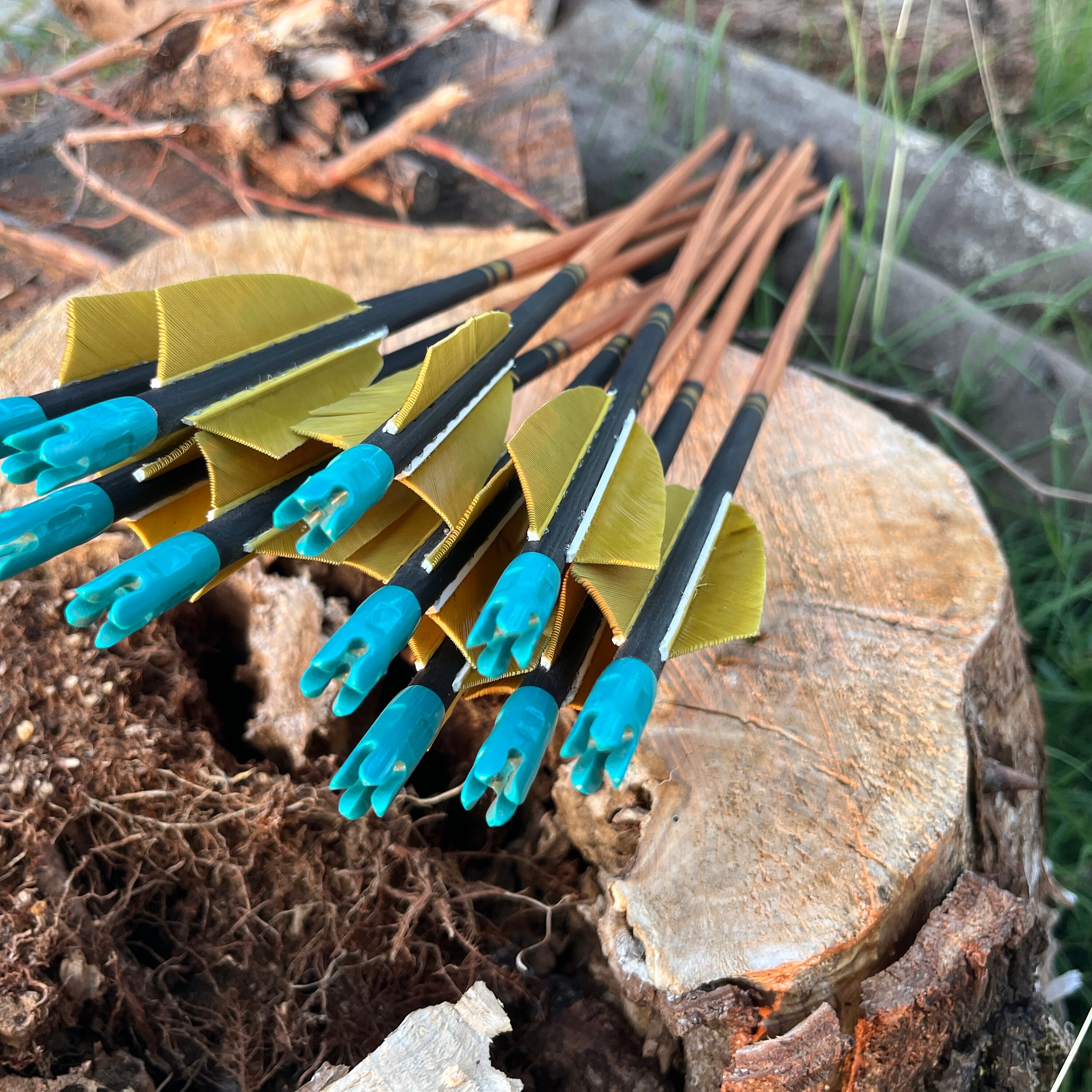 Traditional Wooden Target Arrow Castle Nock baturgez Khaki & Black ...