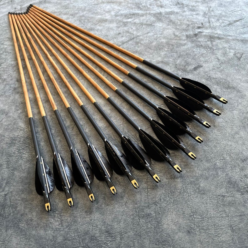 Traditional Wooden Target Arrow - Black & Golden Design - 12 PCS ...