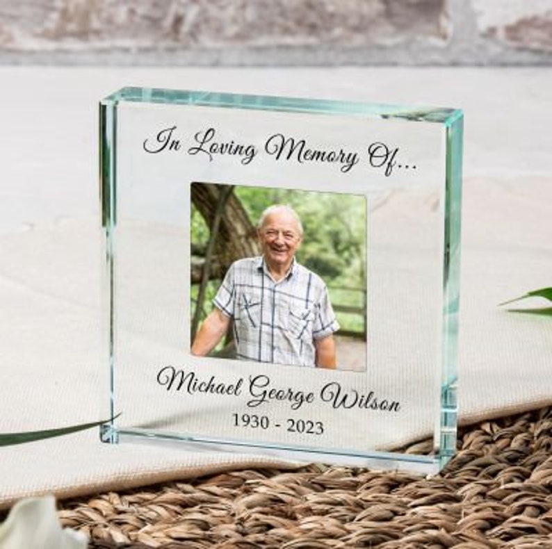 Personalised Engraved in Loving Memory Glass Photo , Name & Date ...
