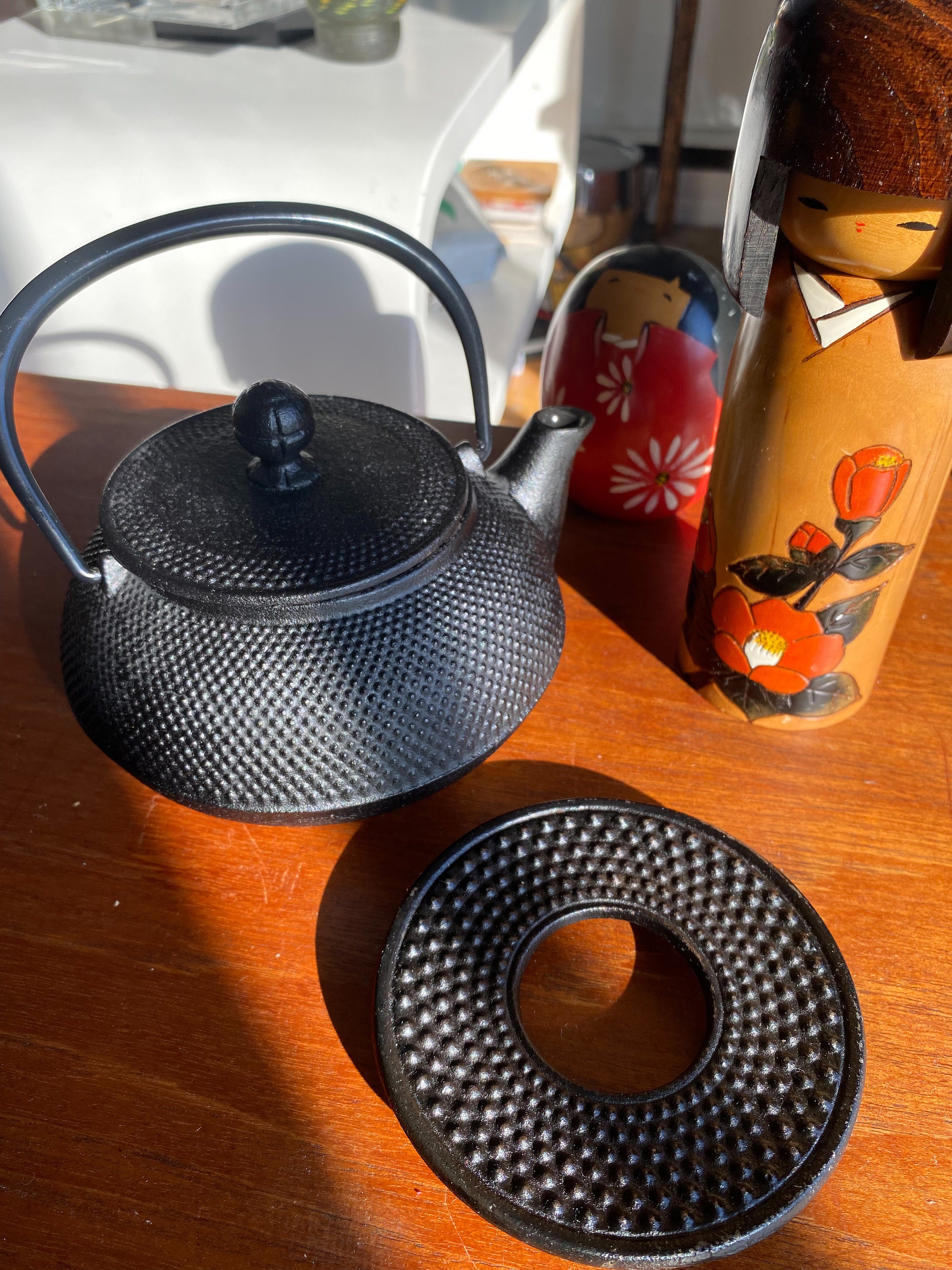 Authentic IWACHU: 岩鋳 Japanese Cast Iron Tetsubin Teapot With Iwachu ...