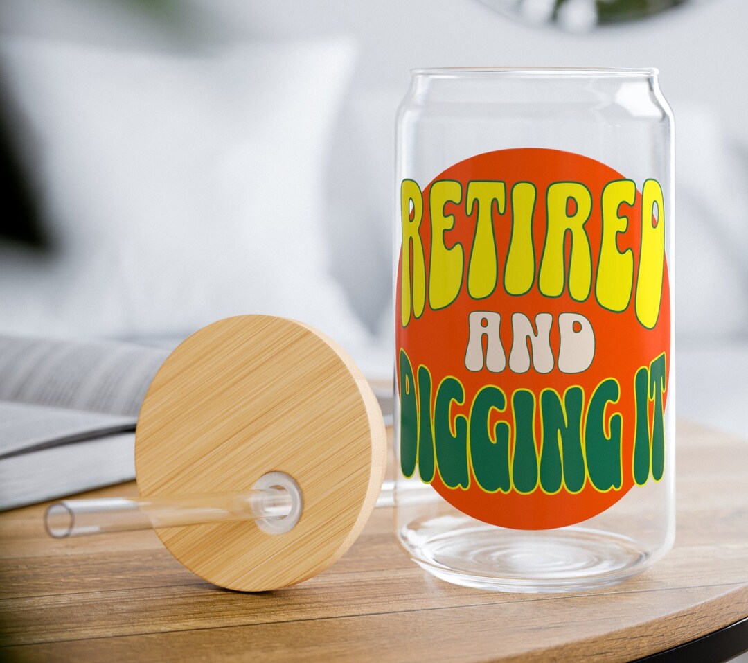 Retro Retired and Digging It Glass Tumbler With Bamboo Lid Straw ...