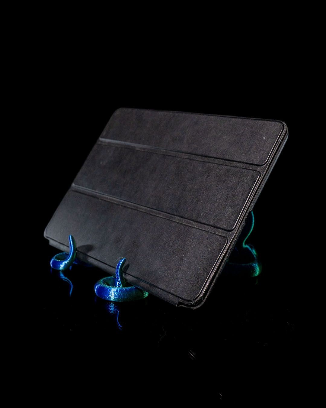 Tech Guru Octopus Phone Home | 3D Printed | Single Color - Etsy