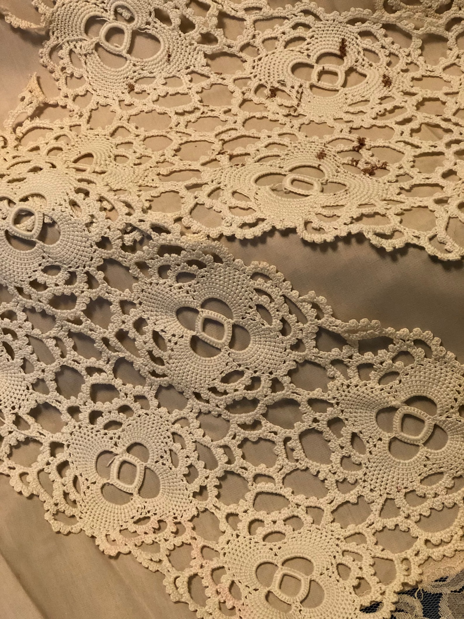 Vintage Lot of Lace Doilies/ Hand Crochet Large Lace Doilie / - Etsy