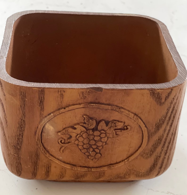 Vintage 1979 FTD Syrocco Wood Vase: Wheat, Apples, Grapes, Corn Design ...