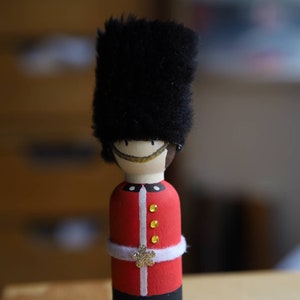 Jubilee Queen and London Guard Peg Dolls Extra Large 9cm Dolls - Etsy