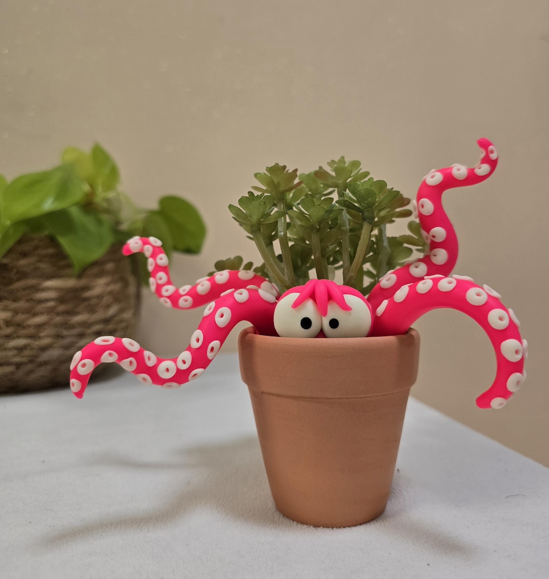 Octopus Plant Pot Decoration: Glow-in-the-dark Tentacles - Etsy
