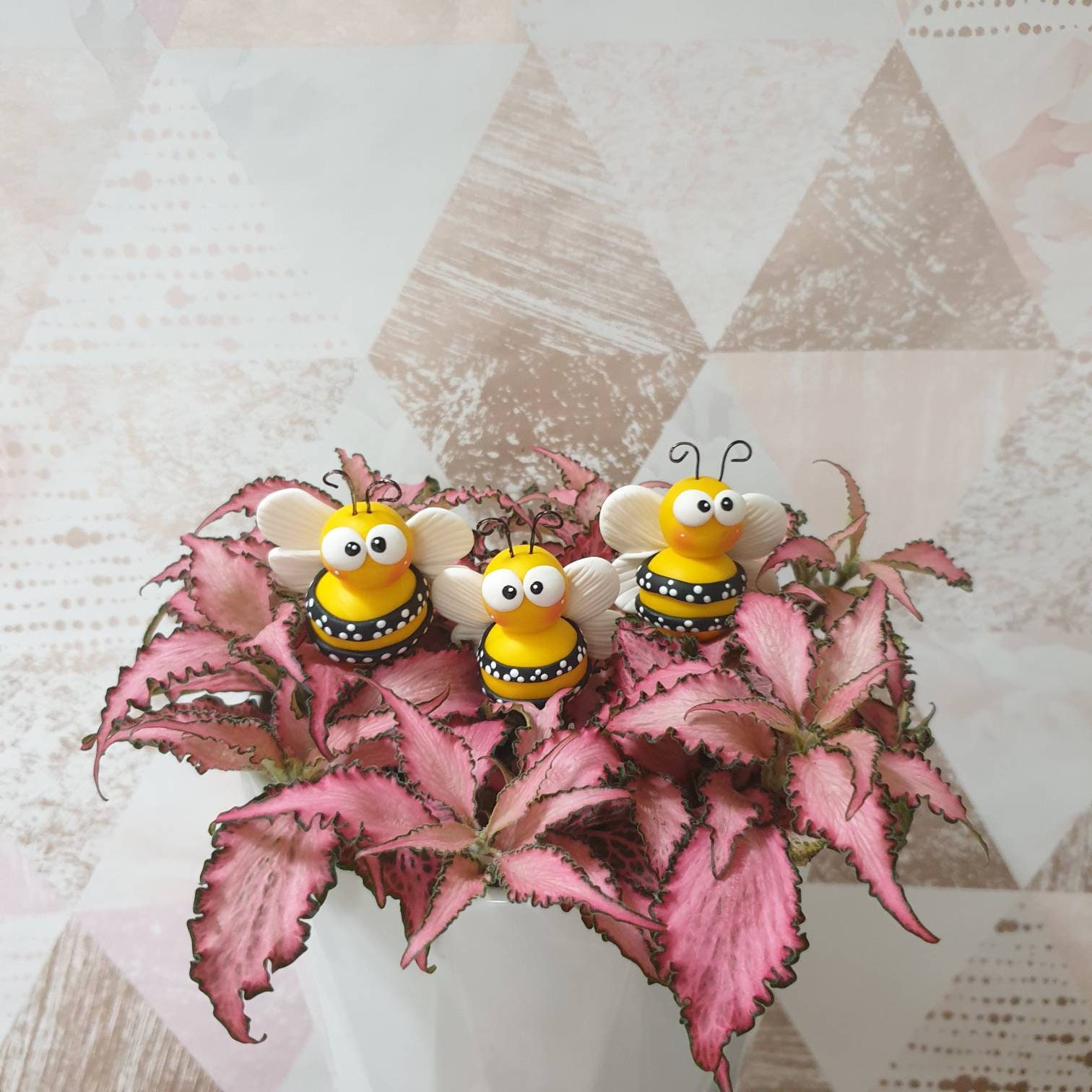 Plant Pet. Bumblebee ,bee, Handmade Pot Decoration, Party Favors, Gift ...