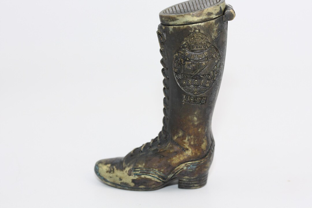 WW1 MILITARY TANK Corps 1916 Brass Boot Vintage Match Safe Vesta Case ...