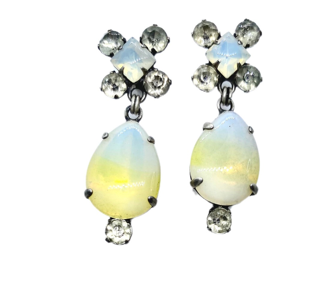 Vintage Pastel Yellow Sabrina Pear Shape Drop Earring - Etsy