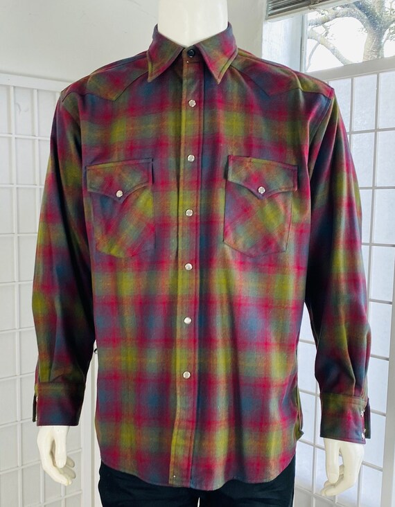 Vintage Men's Pendleton Cranberry Shadow Plaid Board … - Gem