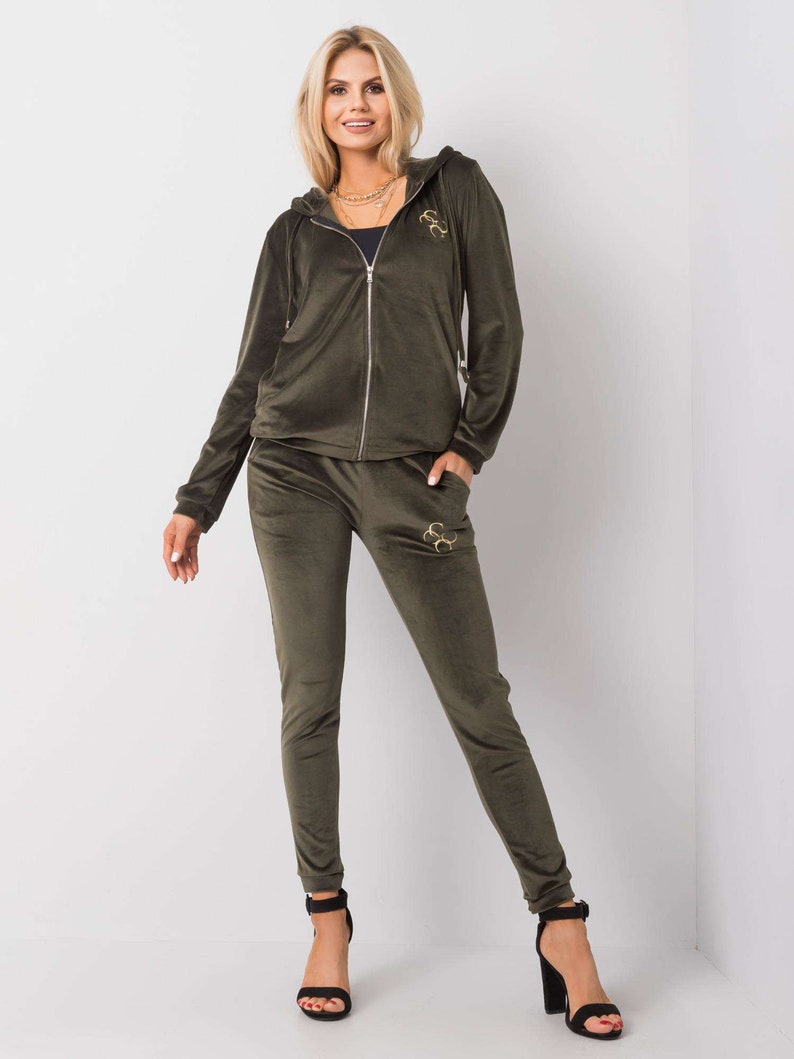 2 Piece Set Women Stacked Flared Jogger Velvet Velour Tracksuits Hoodie ...