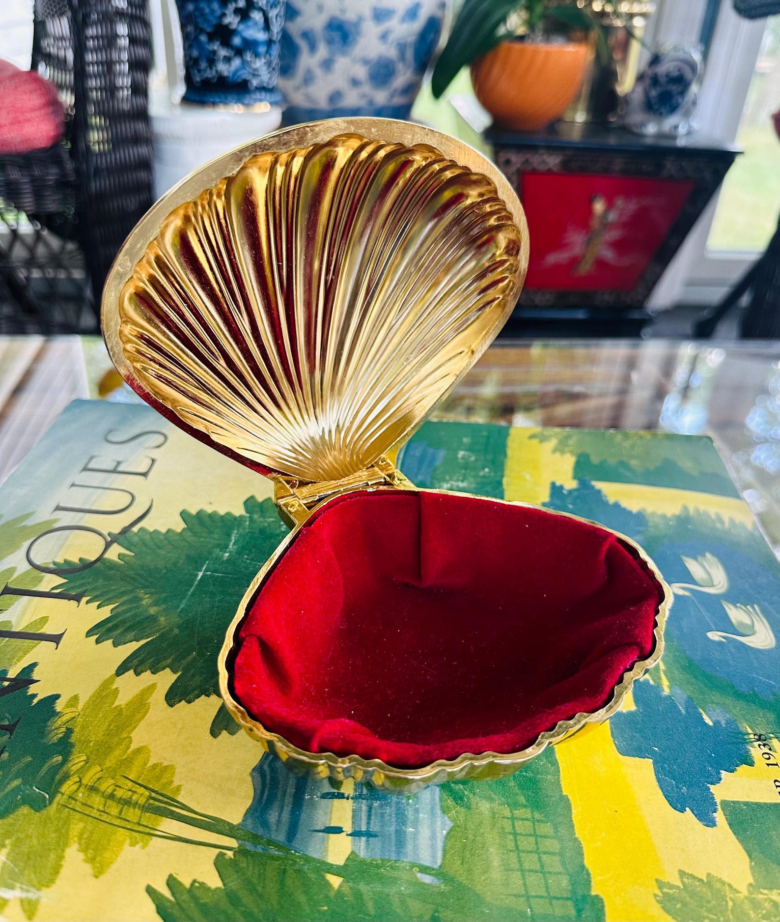 Brass Clamshell Jewelry Box - Etsy