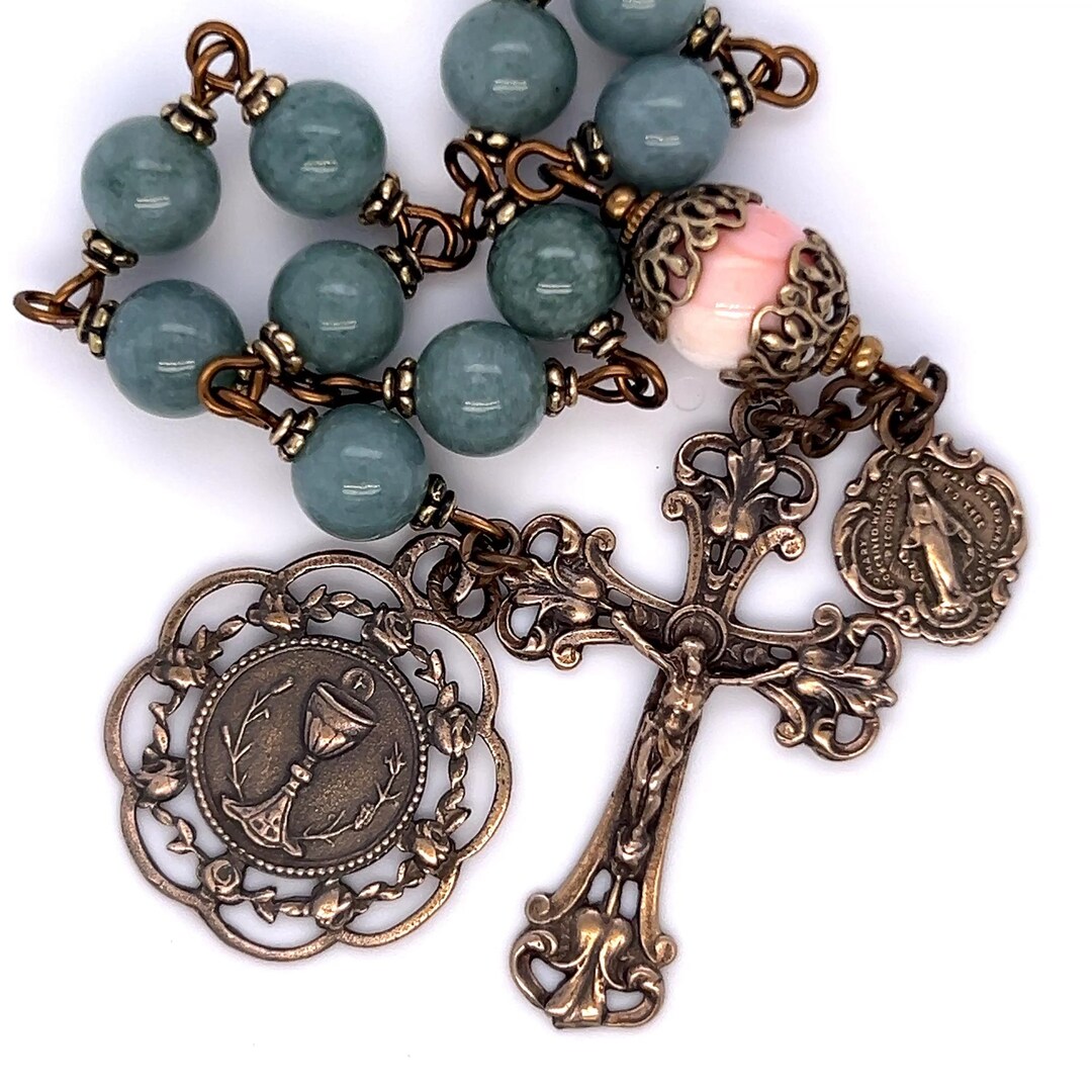 Communion Chalice Miraculous Medal Queen Conch & Burma Jade Gemstone 1 ...