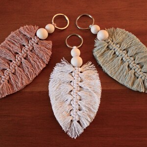 Feather Leaf Macrame Keychain Accessory~free Shipping~keyring Car Decor ...