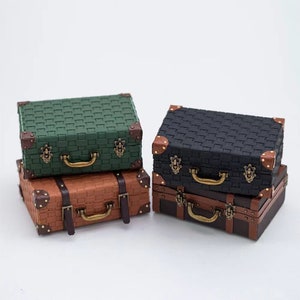 1:6 Dollhouse Miniature Mini Simulation Suitcase Retro Woven Handbag ...