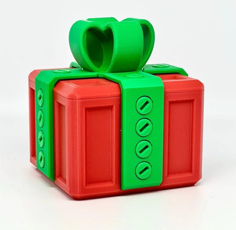 CUSTOM Annoying Gift Box - 3D Printed Funny Prank Surprise Box (20 ...