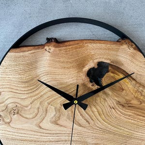 Large Chestnut Wood Wall Clock: Live Edge Rustic Decor - Etsy