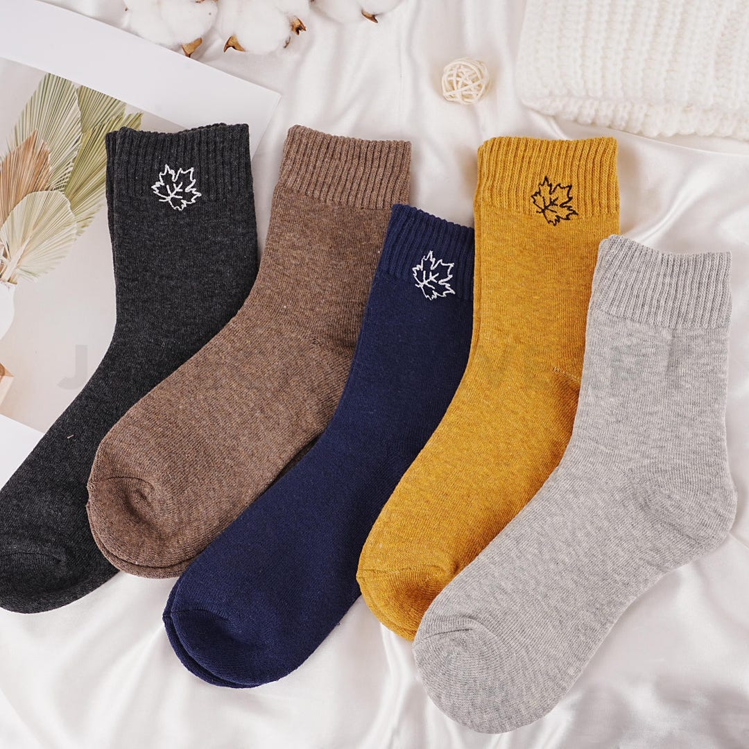 Maple Leaf Embroidery Sock, Warm Mid-tube Socks, Autumn Winter Socks ...