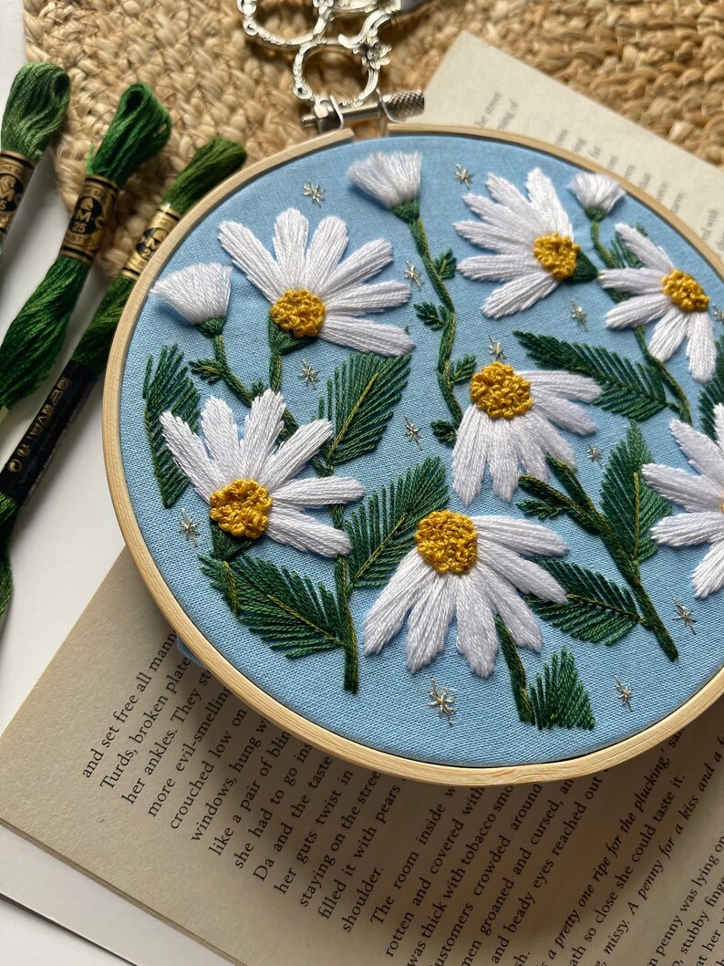Daisy Embroidery Beginner Pattern PDF, Botanical Embroidery PDF Pattern ...