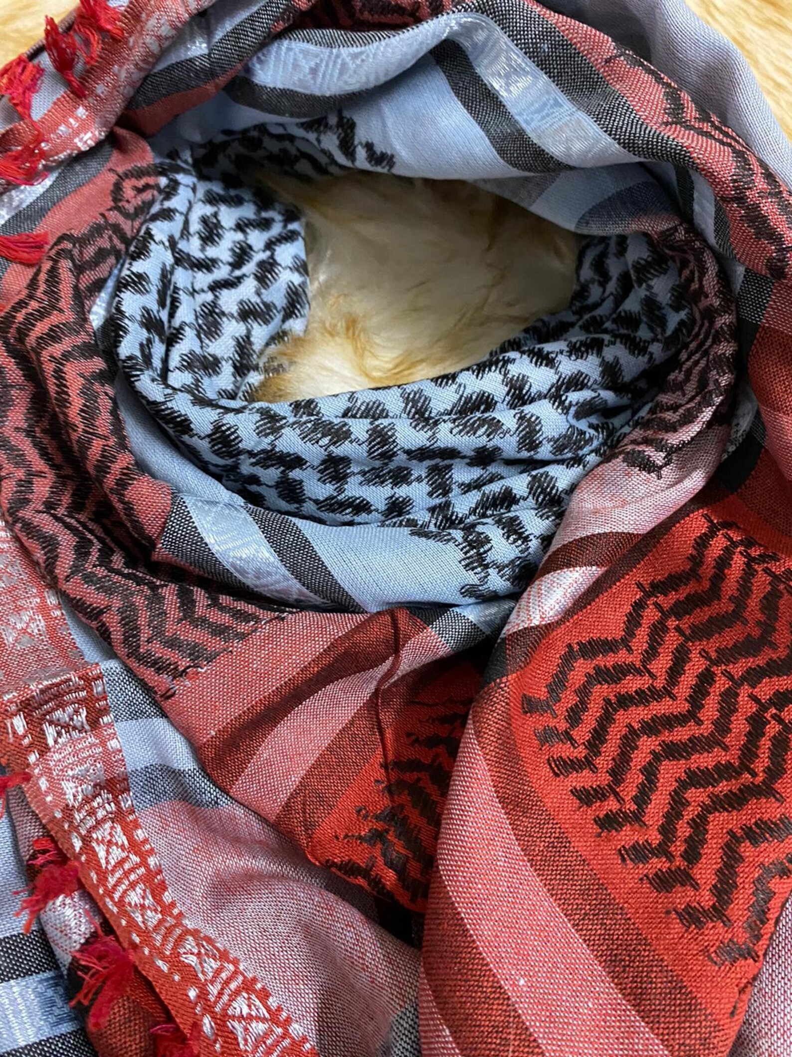 Keffiyeh 1 Keffiyeh Arafat Shemagh Keffiyeh Made of Cotton - Etsy