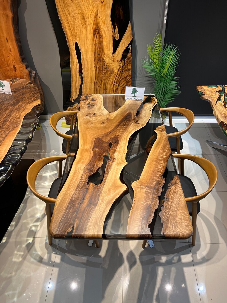 Custom Walnut Epoxy River Dining Table: Ultra Clear Resin - Etsy UK