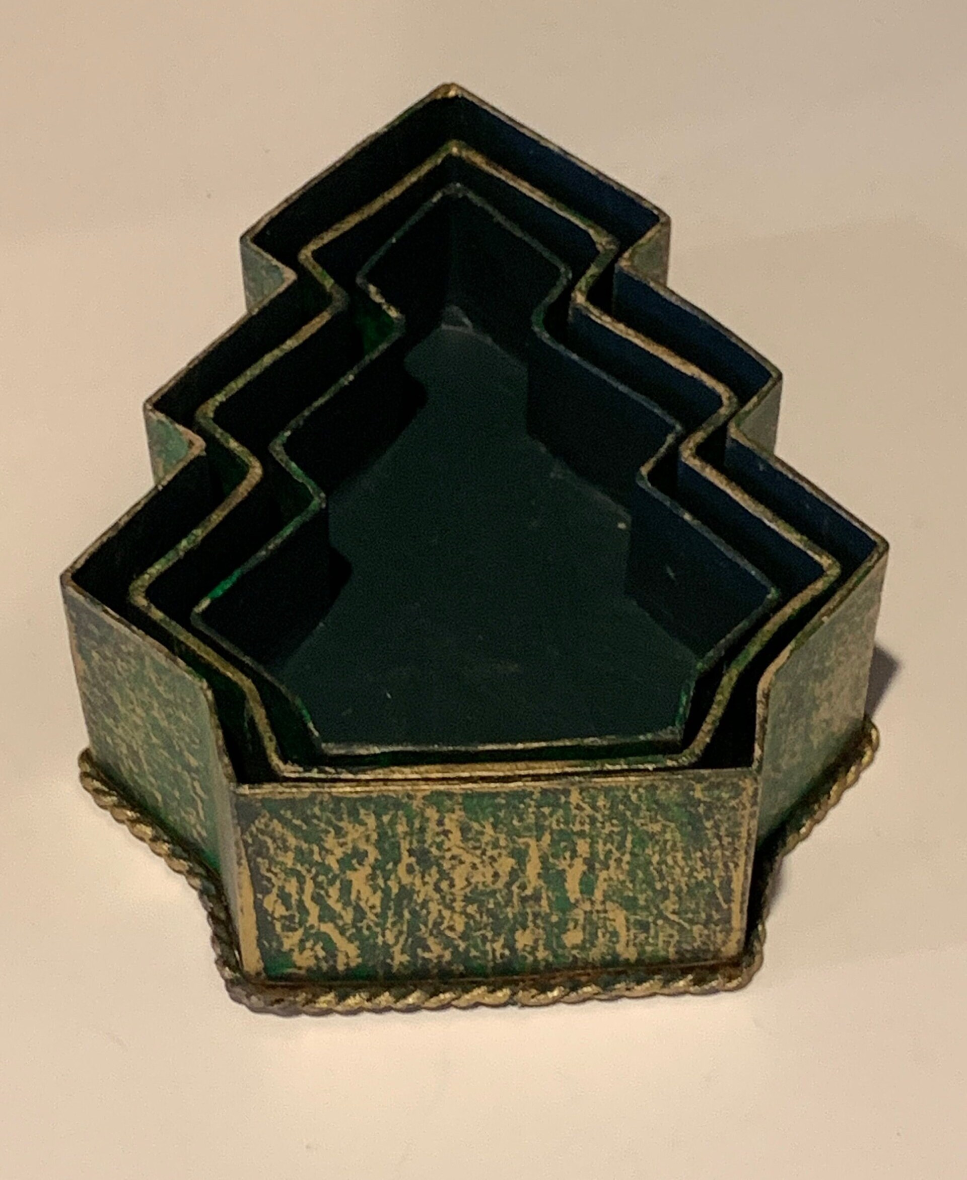 Vintage Stackable Christmas Tree Boxes Christmas Decor - Etsy