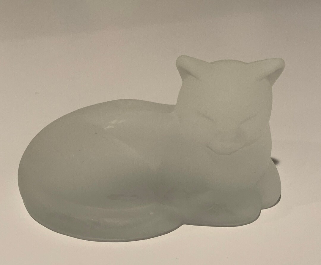 Frosted Napping Cat Frosted Glass Napping Cat Glass Cat Figurine - Etsy