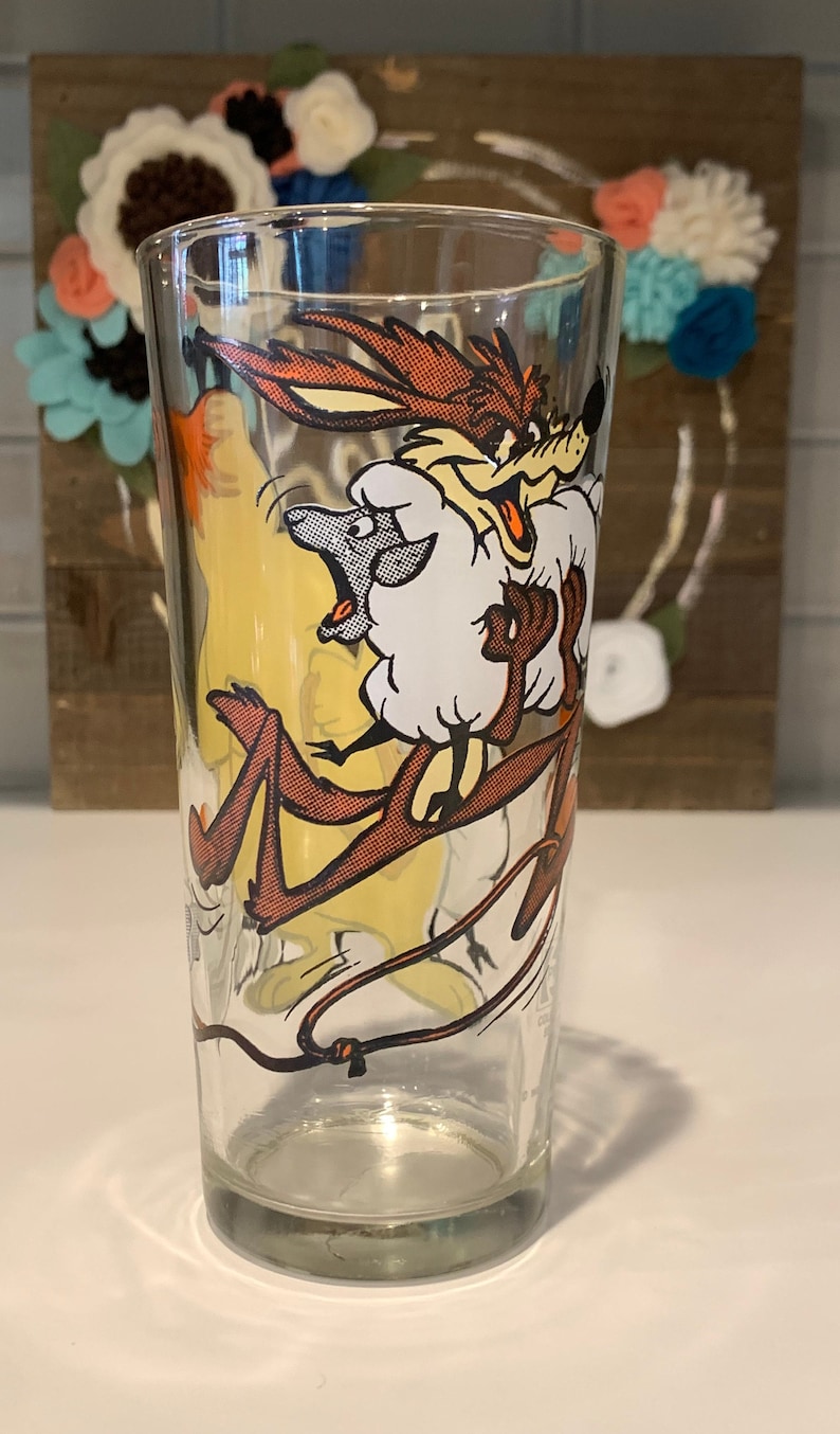 Vintage (wile E. Coyote & Ralph Sheep Pepsi Glass Tumbler | Collectable ...