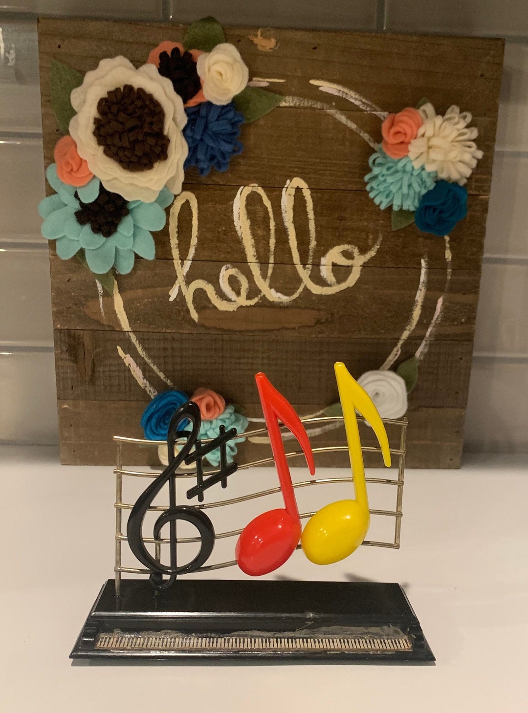 Vintage Plastic Music Salt & Pepper Shakers | Piano Keys and Music Note ...