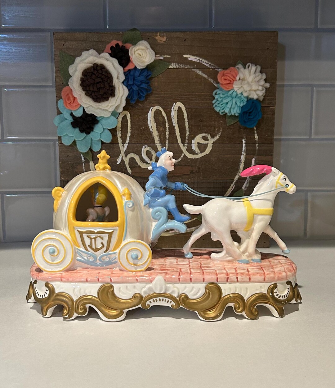 Schmid Disney Classic Cinderella in Coach Music Box | Cinderella Music ...