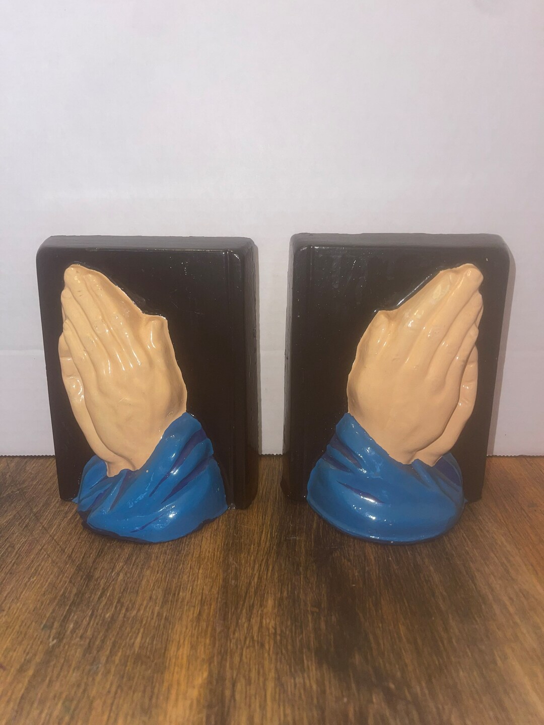 Vintage 1950s Chalkware Praying Hands Bookends Jesus Catholic Gift - Etsy
