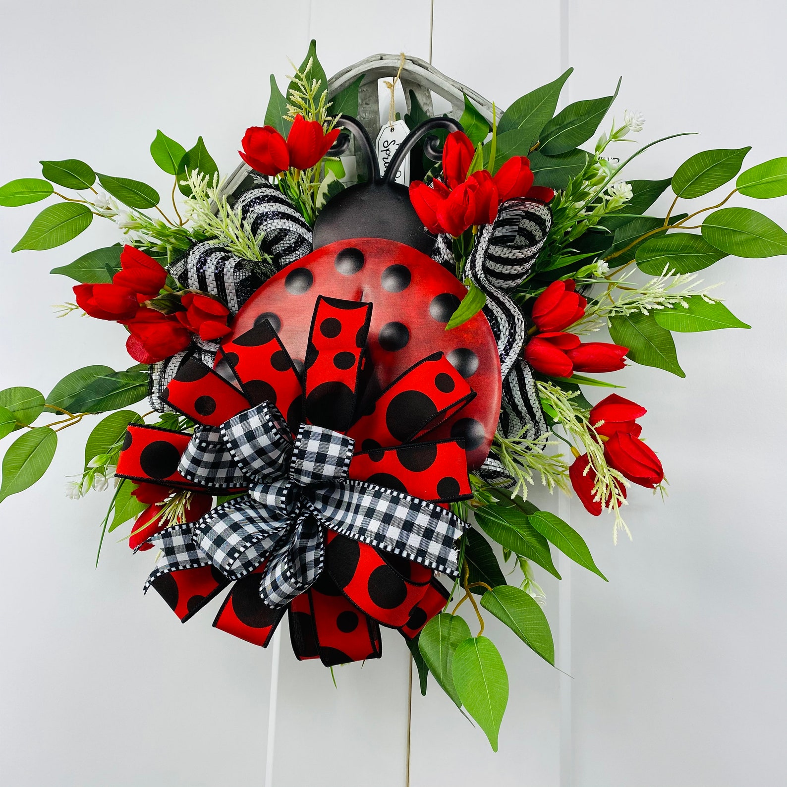Ladybug Basket Red Tulip Hanger Ladybug Wreath Farmhouse - Etsy