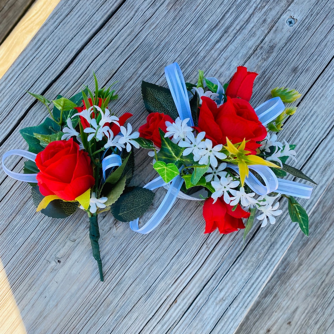 Red Rose Corsage & Boutonniere Set, Elegant Prom Flowers - Etsy