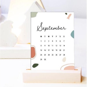 2025 【mini Printable Calendar】 - FREE 3D Holder - Minimalist and ...