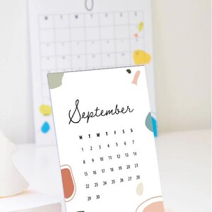 2025 【mini Printable Calendar】 - FREE 3D Holder - Minimalist and ...