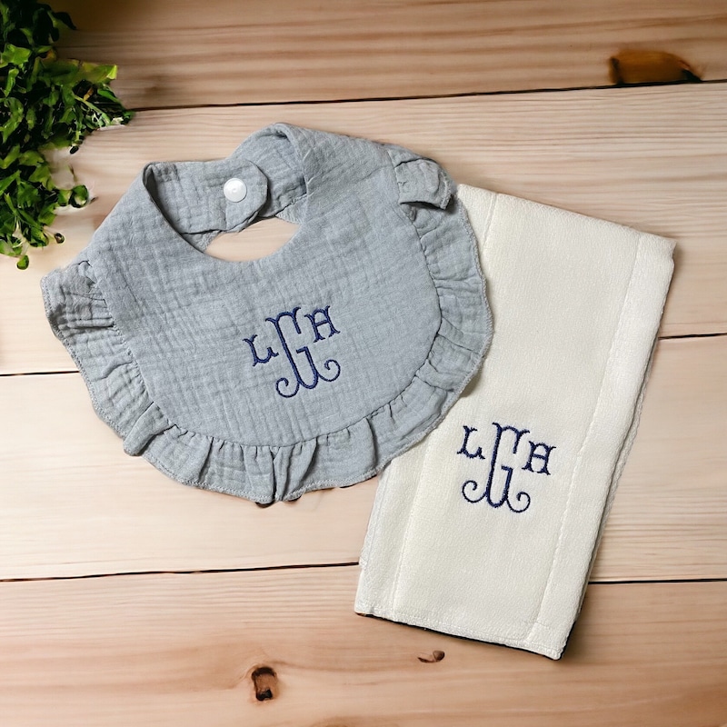 Ruffled Bib - Etsy