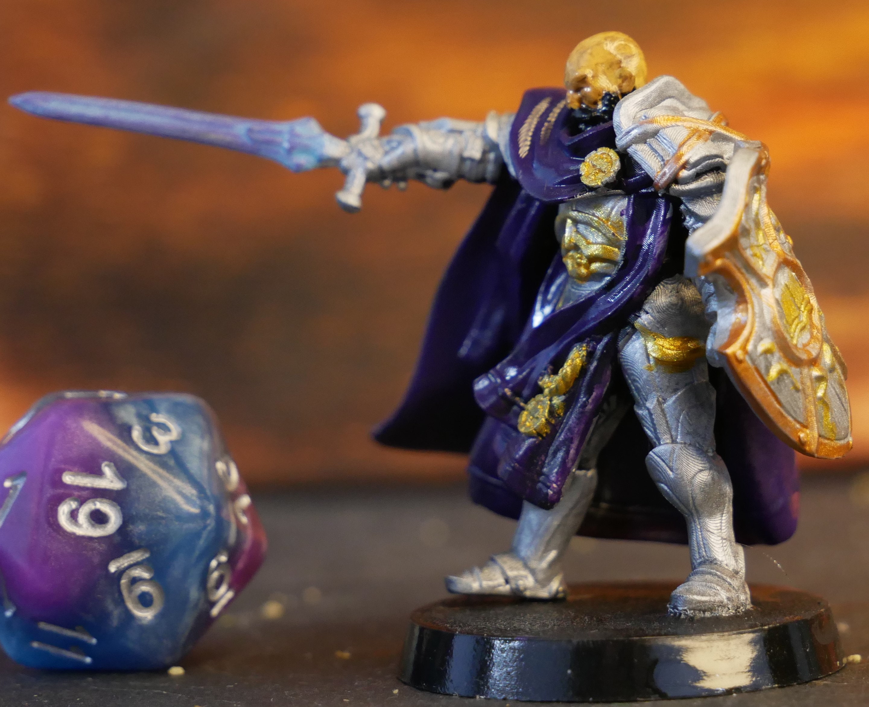 Custom-Painted Oath-Sworn Paladin Miniature | TTRPG | Mini | DND | RPG ...