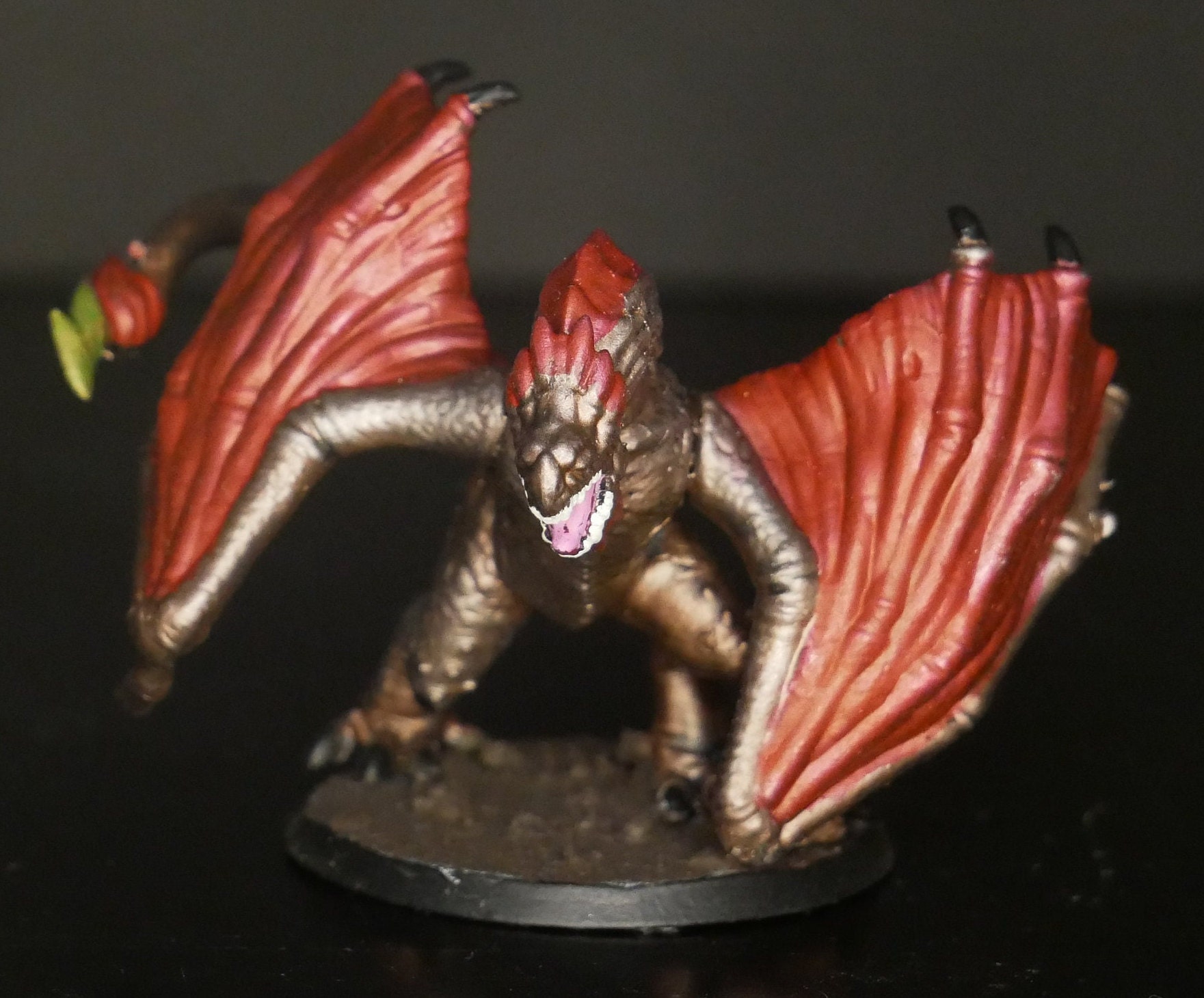 Custom painted Wyvern miniature | TTRPG | RPG | DND — Hawksmoor's Menagerie