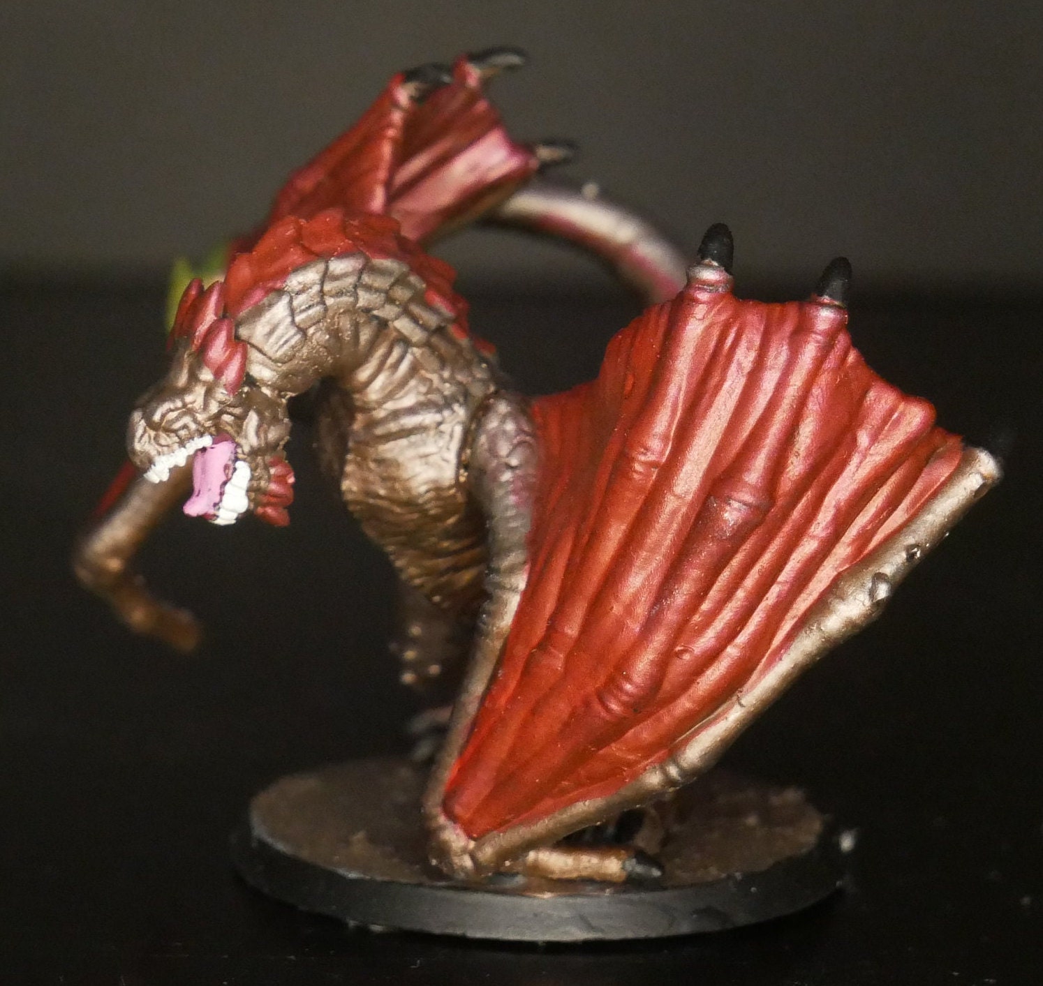 Custom painted Wyvern miniature | TTRPG | RPG | DND — Hawksmoor's Menagerie