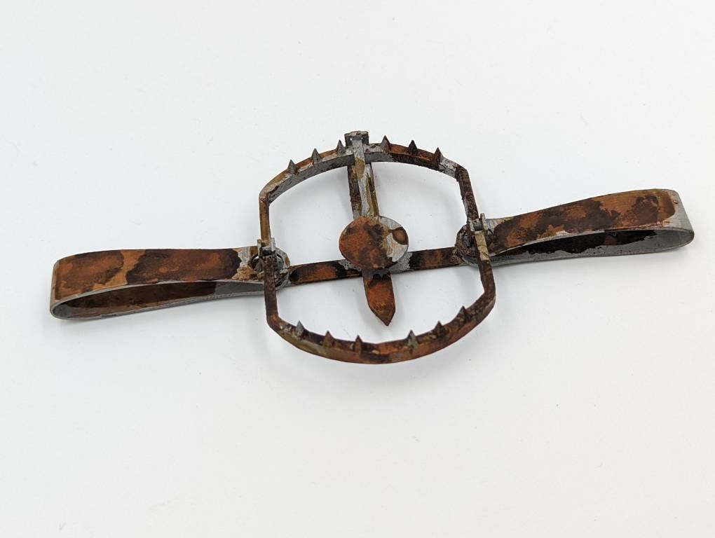 DBD Trapper's Trap Prop Toy - Etsy