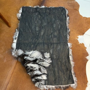Silver Fox Hide Rugs , Silver Fox Fur Throw , Genuine Silver Fox , Real ...