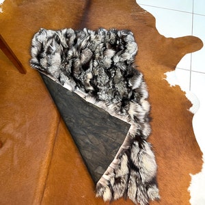 Silver Fox Hide Rugs , Silver Fox Fur Throw , Genuine Silver Fox , Real ...