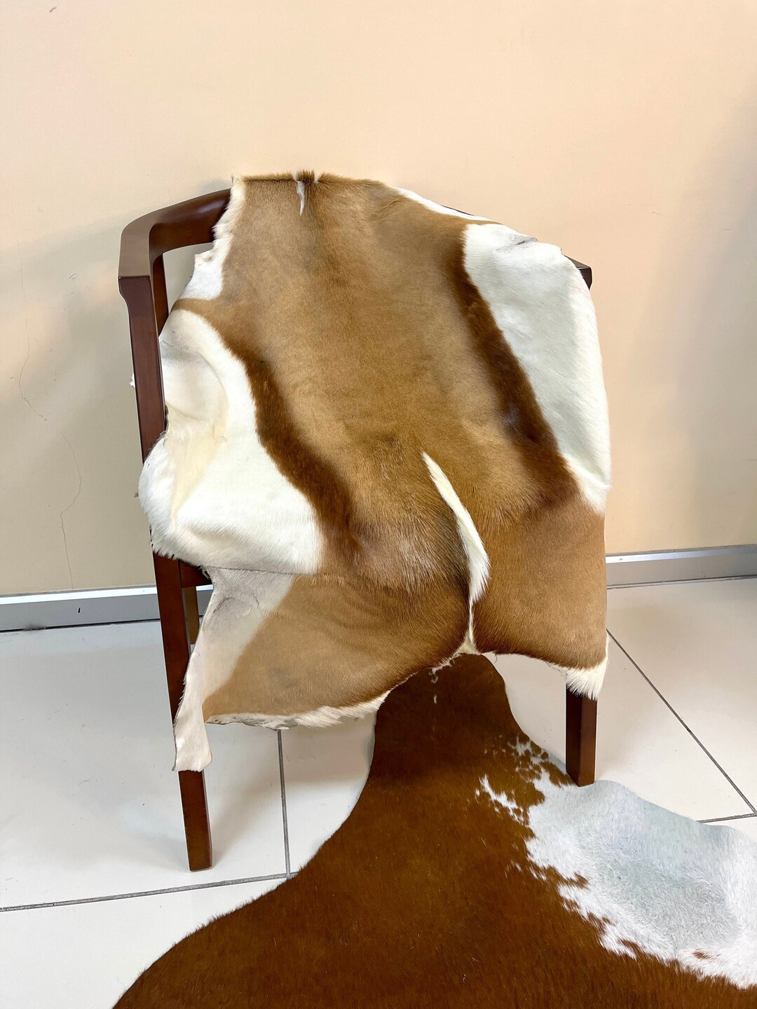 Authentic Deer Rug Natural Deer Pelt Rug Nordic & Scandinavian Sofa ...