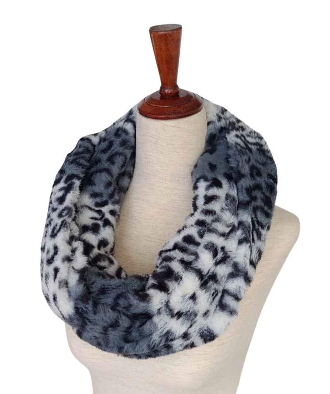 Leopard Print Faux Fur Infinity Scarf: Cozy Winter Fashion - Etsy