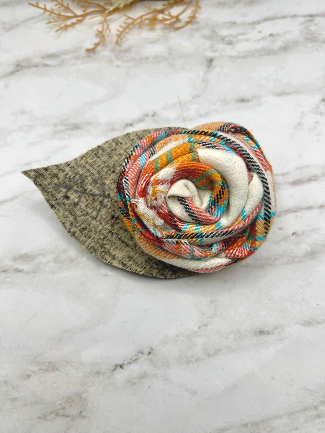 Wool / Flannel Rose Brooch, Handmade Floral Pin - Etsy