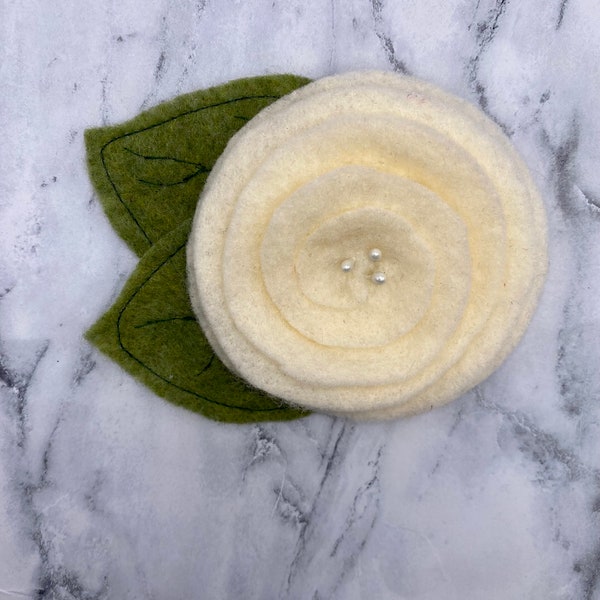 Felt Flower Brooch - Etsy
