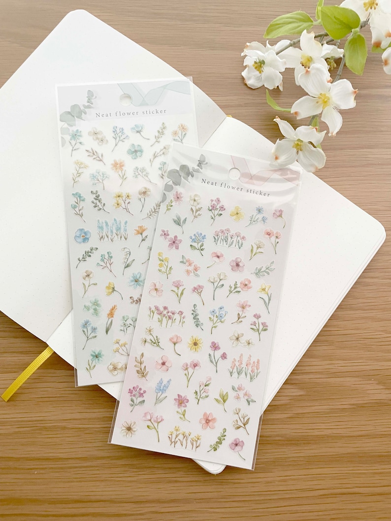 Semi-transparent Sticker With Gold Foil - Neat Flower - Beige Flowers ...