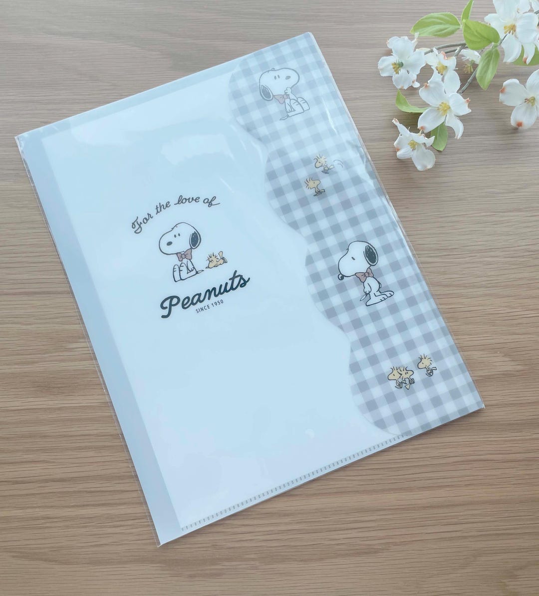 A4 Snoopy 2 Pocket File Folder With Self Fastener Tab - Plaid Days - 1 ...